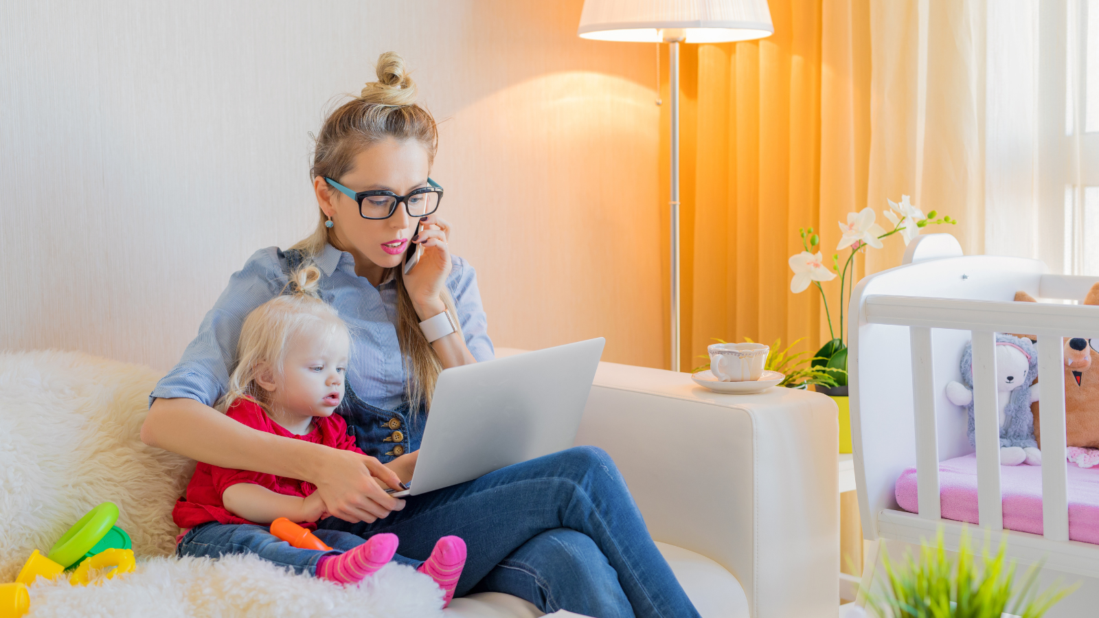 The Mompreneur: Blending Motherhood & Entrepreneurship Successfully ...